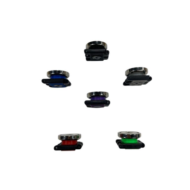 Double Alpha Academy Lynx Magnet with Spacer